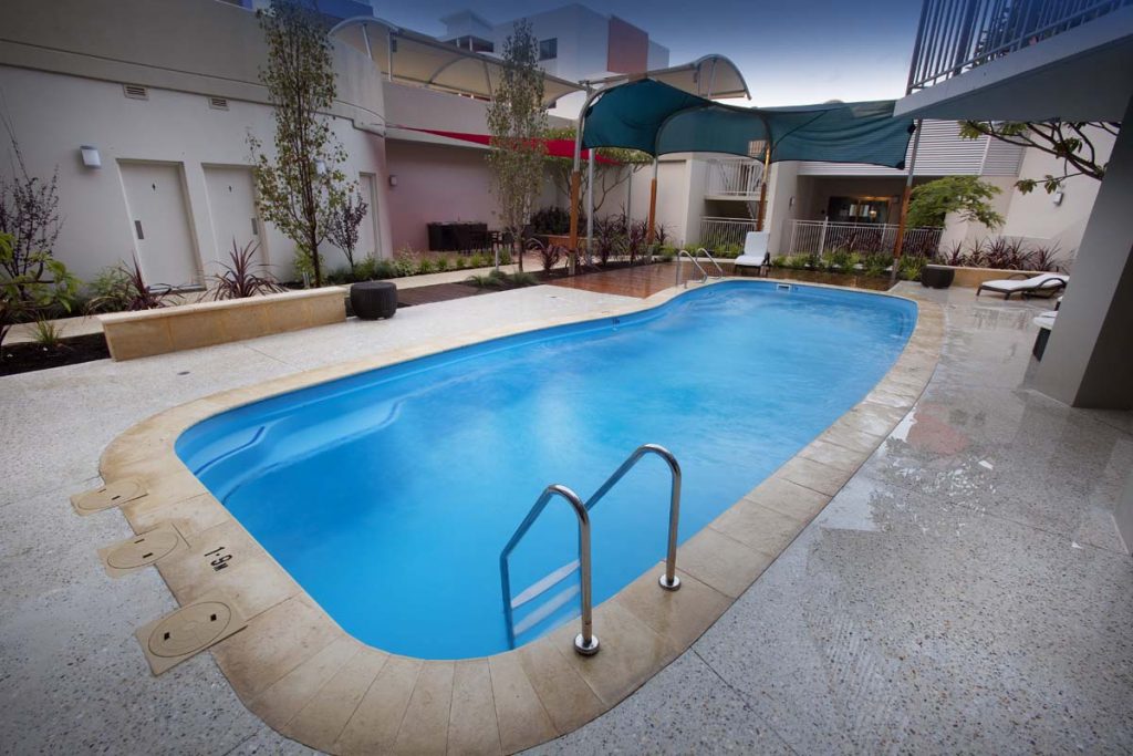 Large Pools - Melbourne Fibreglass Pools